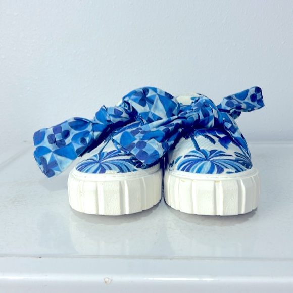 FARM Rio | Shoes | New Farm Rio Vegan Tropical Platform Bow Mule ...